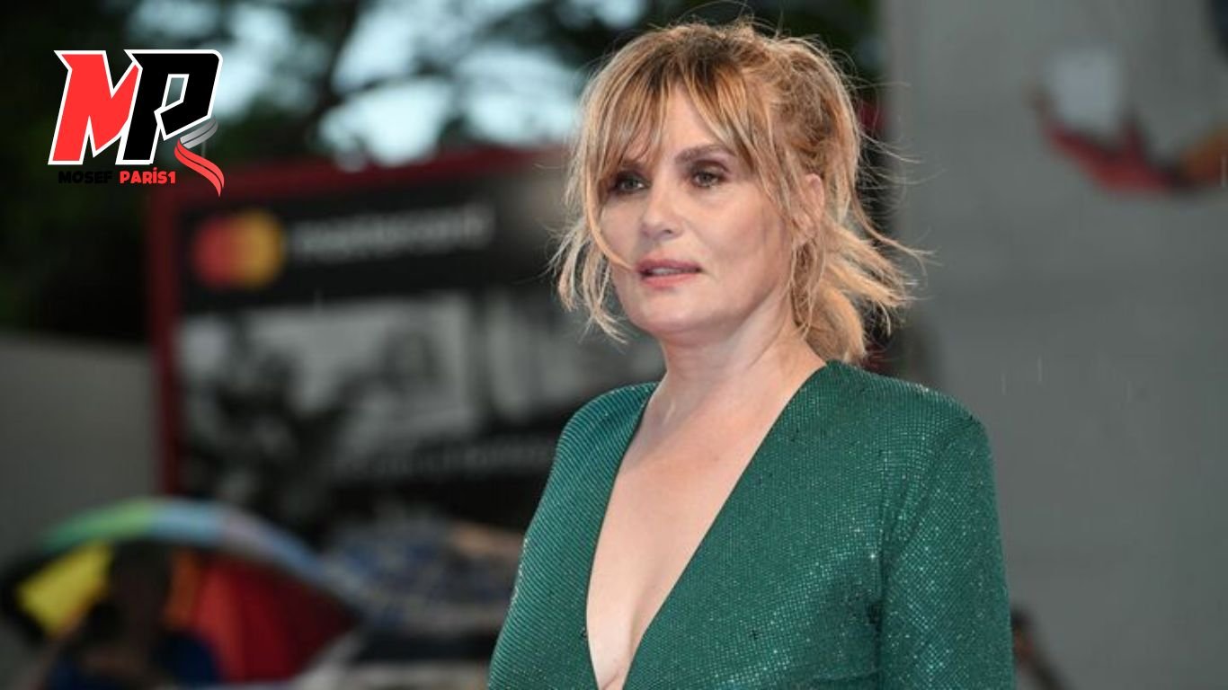 Mannequin Emmanuelle Seigner Jeune : Un Regard sur Sa Carrière et Son Évolution - Mosef Paris
